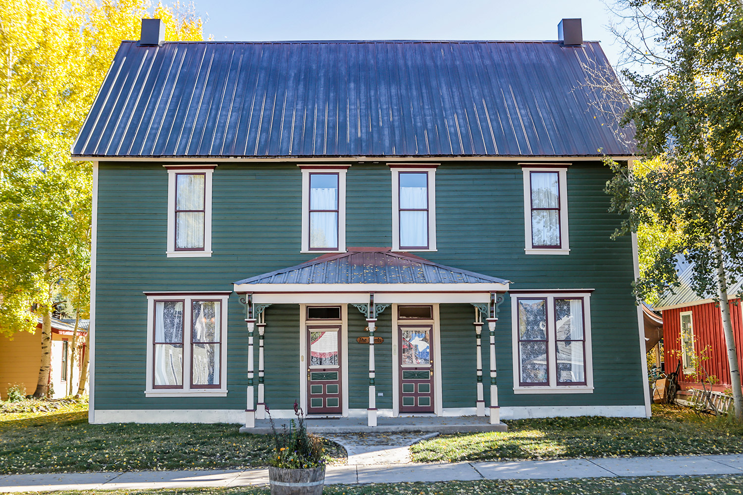 406 Elk Ave | Andrew Hadley Architect